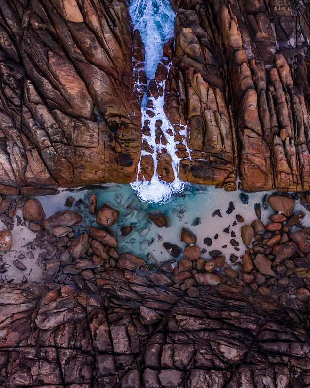 BEAUTY AMONGST THE ROCKS, INJIDUP BEACH, YALLINGUP WA – Riptide Prints