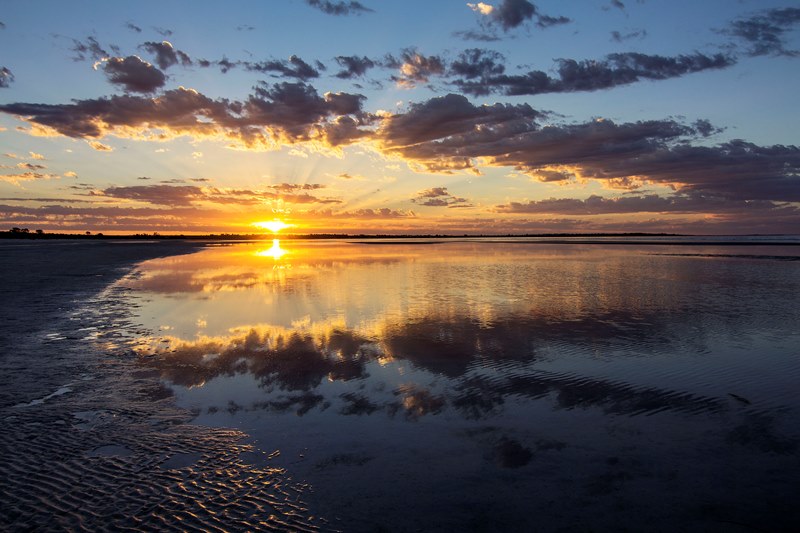 Flahertys Sunset – Riptide Prints