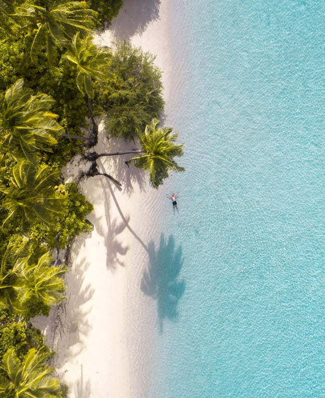 Floating in Paradise 2 – Riptide Prints